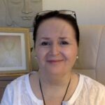 The Powerful Benefits Of Colour Therapy Healing